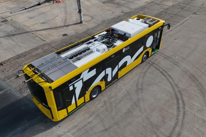 Timișoara received the first electric tram from the 33rd lot with which ...