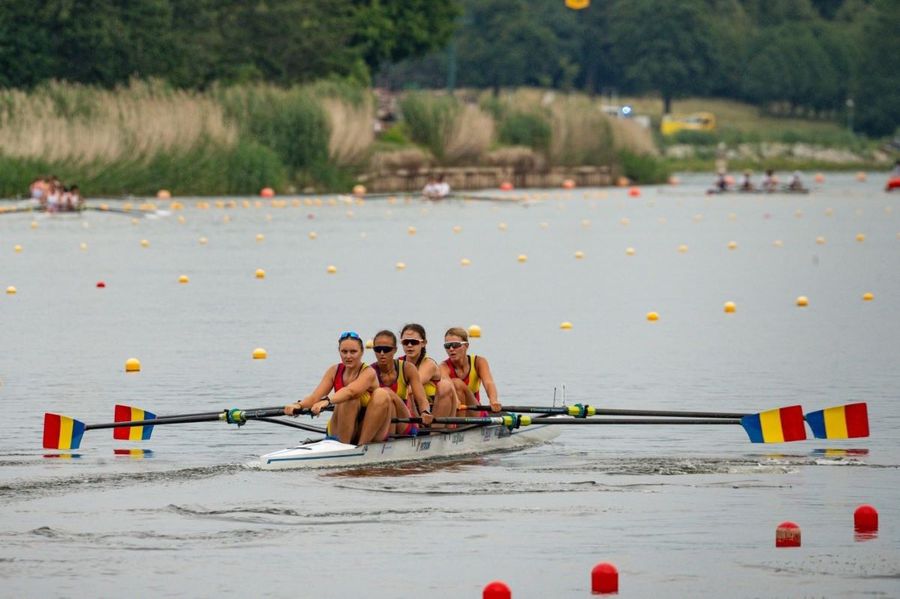 Romania, two medals, silver and bronze, at the World Youth ...