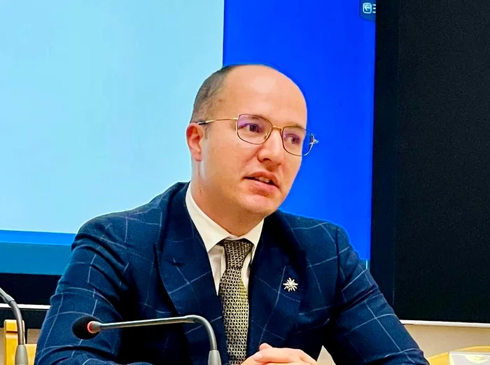 Another student denounces the abuses of Alexandru Toader, son of ...